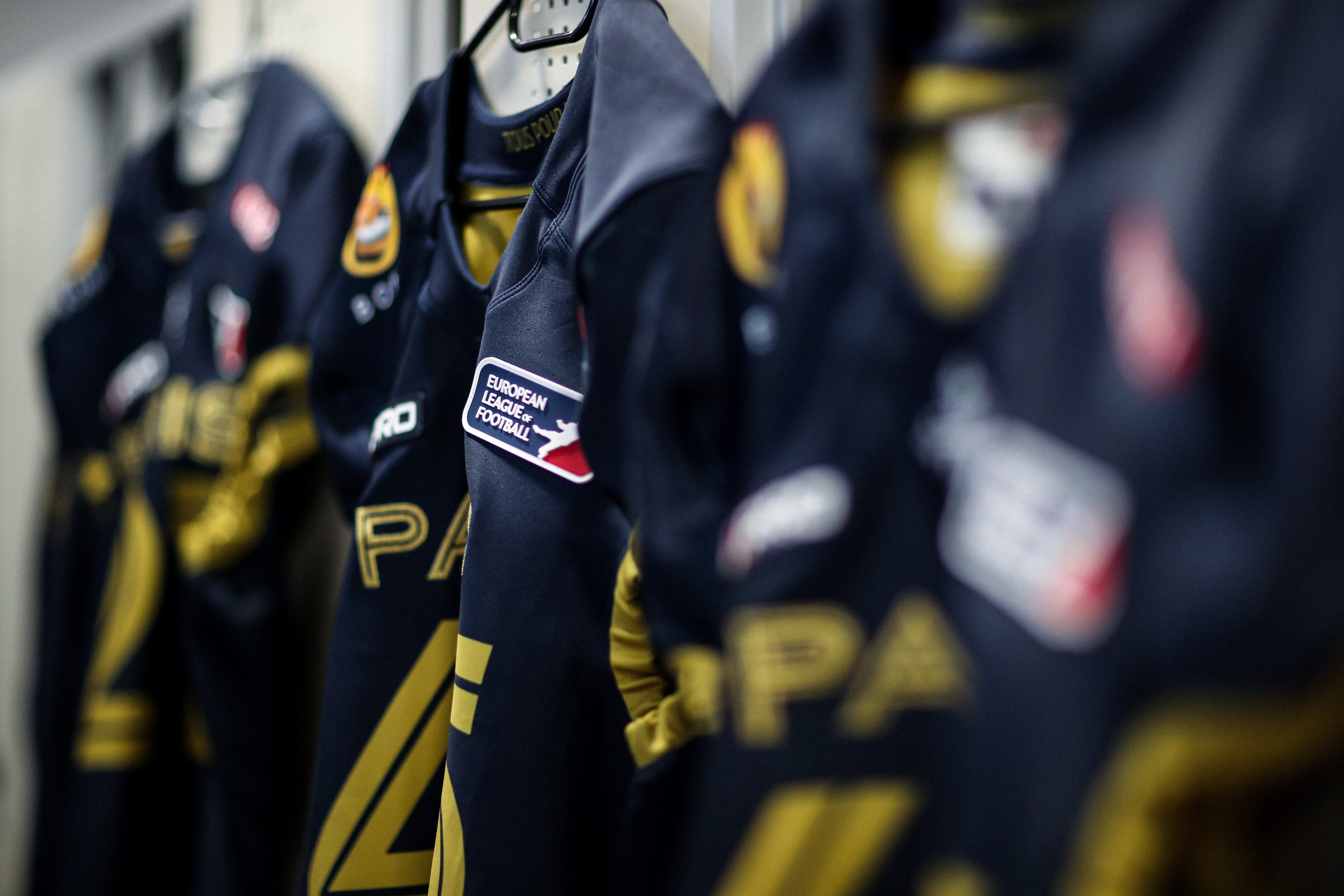 La Boutique Officielle des Mousquetaires de Paris – Paris Musketeers ...